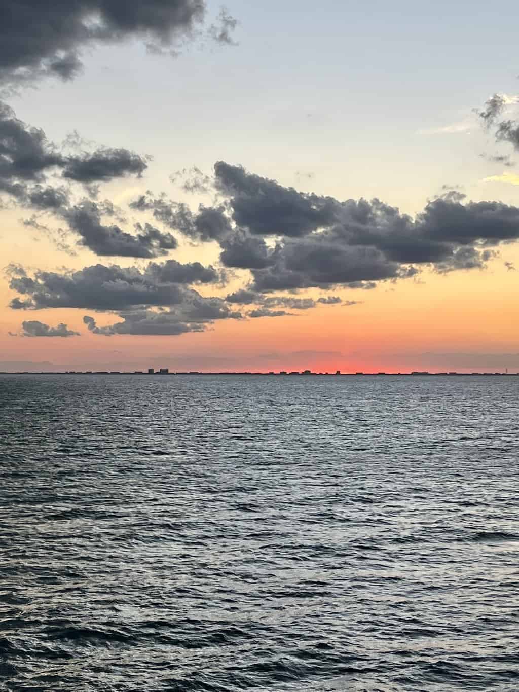 Ultimate Guide on what to Wear on a Cruise to the Bahamas - The ...