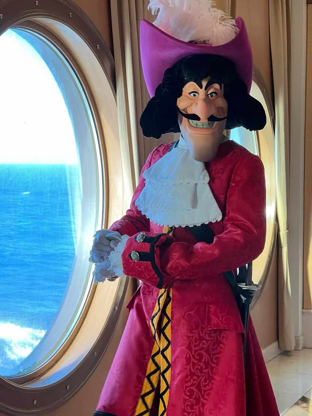 The Complete Guide to Disney Cruise Line Disembarkation Day - The ...